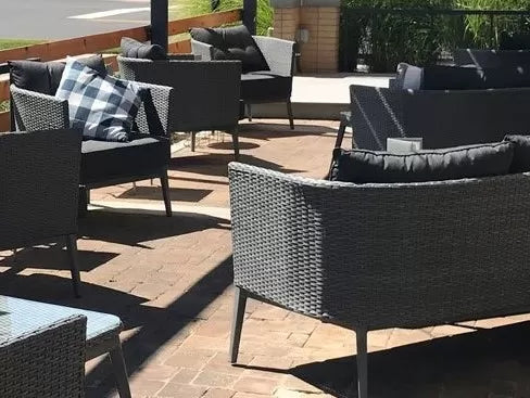 ELLY – Aretto Commercial